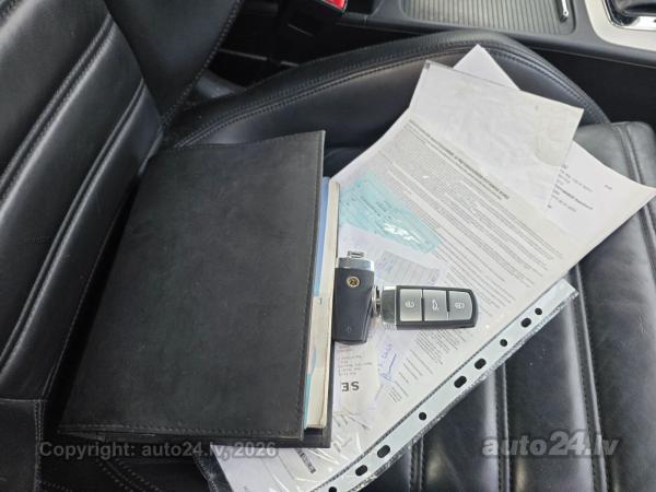 Black Volkswagen Passat 2008 in Tallinn, with an engine capacity of 2.00 L and mileage of 285 thousand km for 3990 €, photo 10 on AUTOMOTO.COM.LV