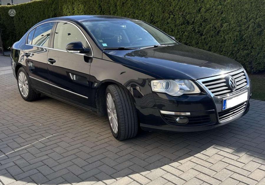 Black Volkswagen Passat 2008 in Silale, with an engine capacity of 1.97 L and mileage of 427 thousand km for 3599 €, photo 1 on AUTOMOTO.COM.LV