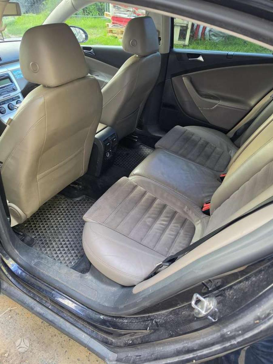 Black Volkswagen Passat 2008 in Vilnius, with an engine capacity of 3.17 L and mileage of 317 thousand km for 2000 €, photo 5 on AUTOMOTO.COM.LV