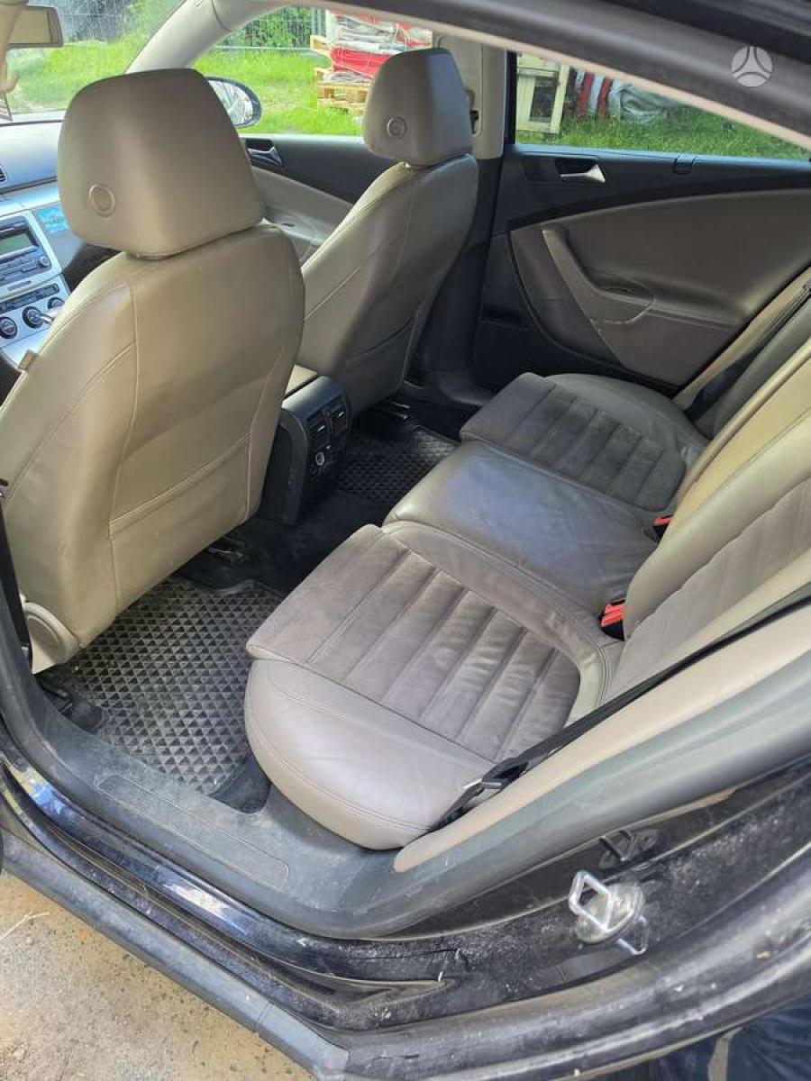 Black Volkswagen Passat 2008 in Vilnius, with an engine capacity of 3.17 L and mileage of 317 thousand km for 2000 €, photo 8 on AUTOMOTO.COM.LV