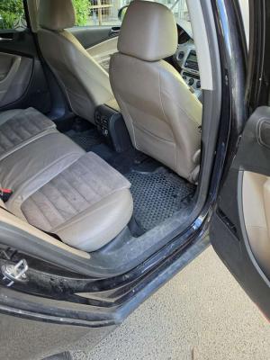 Black Volkswagen Passat 2008 in Vilnius, with an engine capacity of 3.17 L and mileage of 317 thousand km for 2000 €, photo 17 on AUTOMOTO.COM.LV
