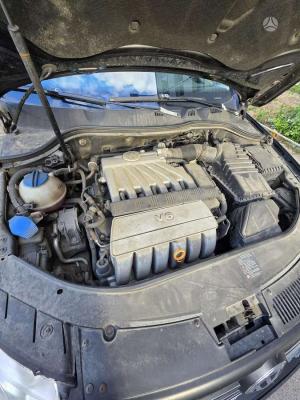 Black Volkswagen Passat 2008 in Vilnius, with an engine capacity of 3.17 L and mileage of 317 thousand km for 2000 €, photo 20 on AUTOMOTO.COM.LV