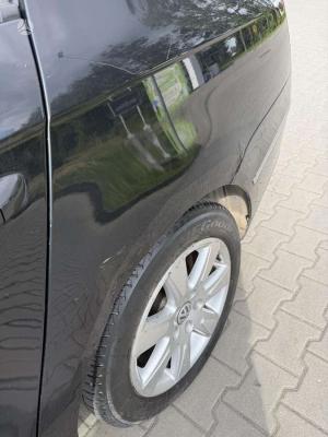 Black Volkswagen Passat 2008 in Kaunas, with an engine capacity of 1.97 L and mileage of 345 thousand km for 1150 €, photo 15 on AUTOMOTO.COM.LV