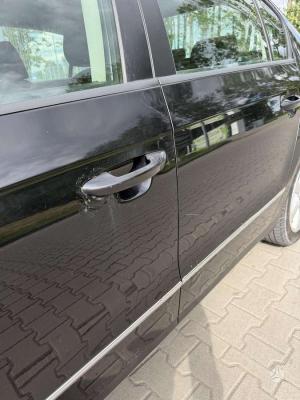 Black Volkswagen Passat 2008 in Kaunas, with an engine capacity of 1.97 L and mileage of 345 thousand km for 1150 €, photo 16 on AUTOMOTO.COM.LV
