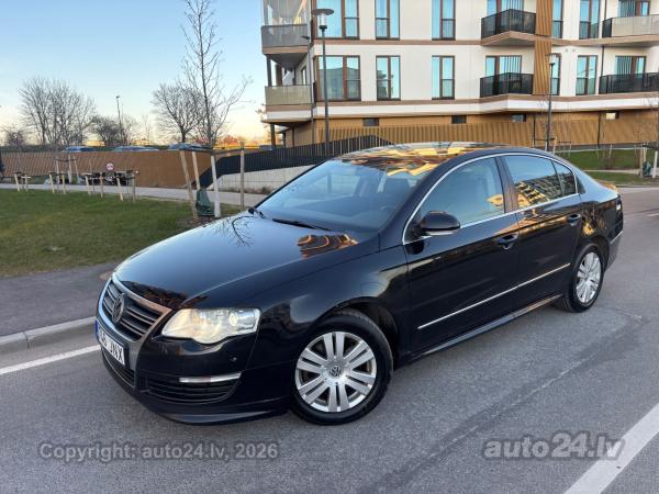 Black Volkswagen Passat 2009 in Tallinn, with an engine capacity of 2.00 L and mileage of 332 thousand km for 1999 €, photo 3 on AUTOMOTO.COM.LV
