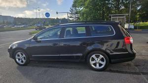 Black Volkswagen Passat 2009 in Klaipeda, with an engine capacity of 1.97 L and mileage of 200 thousand km for 1999 €, photo 5 on AUTOMOTO.COM.LV