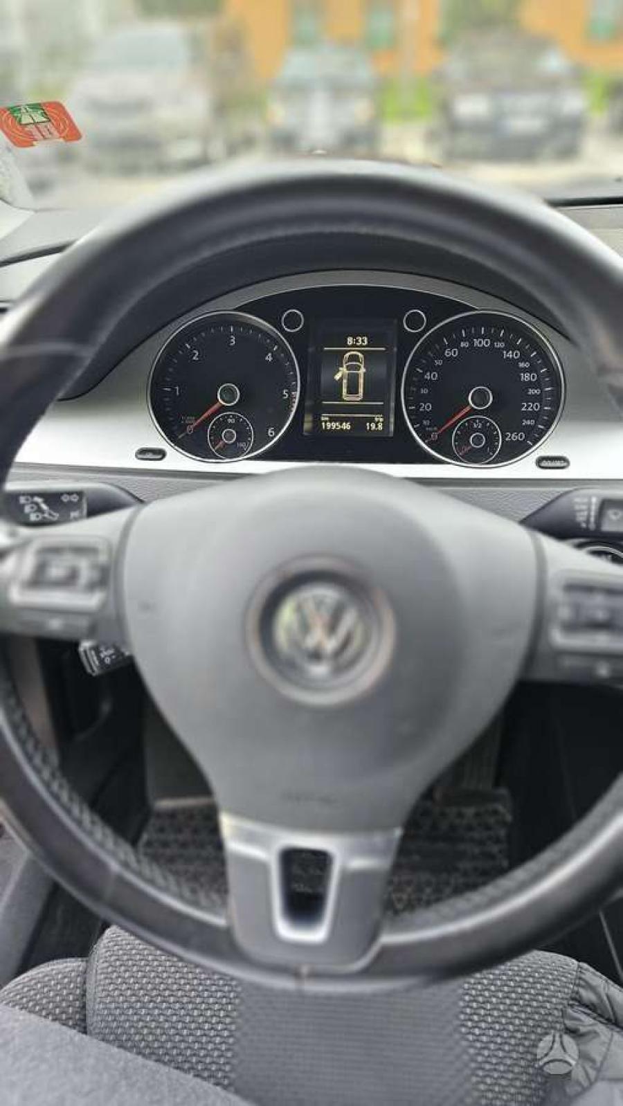 Black Volkswagen Passat 2009 in Klaipeda, with an engine capacity of 1.97 L and mileage of 200 thousand km for 1999 €, photo 11 on AUTOMOTO.COM.LV