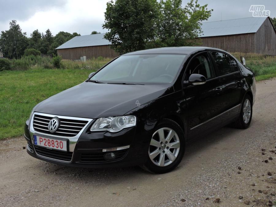 Black Volkswagen Passat 2009 in Marijampole, with an engine capacity of 1.80 L and mileage of 158 thousand km for 2650 €, photo 1 on AUTOMOTO.COM.LV