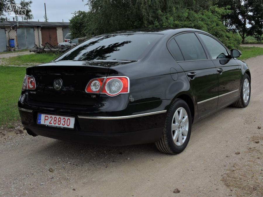 Black Volkswagen Passat 2009 in Marijampole, with an engine capacity of 1.80 L and mileage of 158 thousand km for 2650 €, photo 5 on AUTOMOTO.COM.LV
