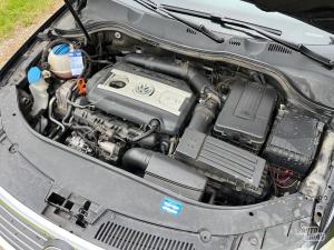 Black Volkswagen Passat 2009 in Marijampole, with an engine capacity of 1.80 L and mileage of 158 thousand km for 2650 €, photo 20 on AUTOMOTO.COM.LV