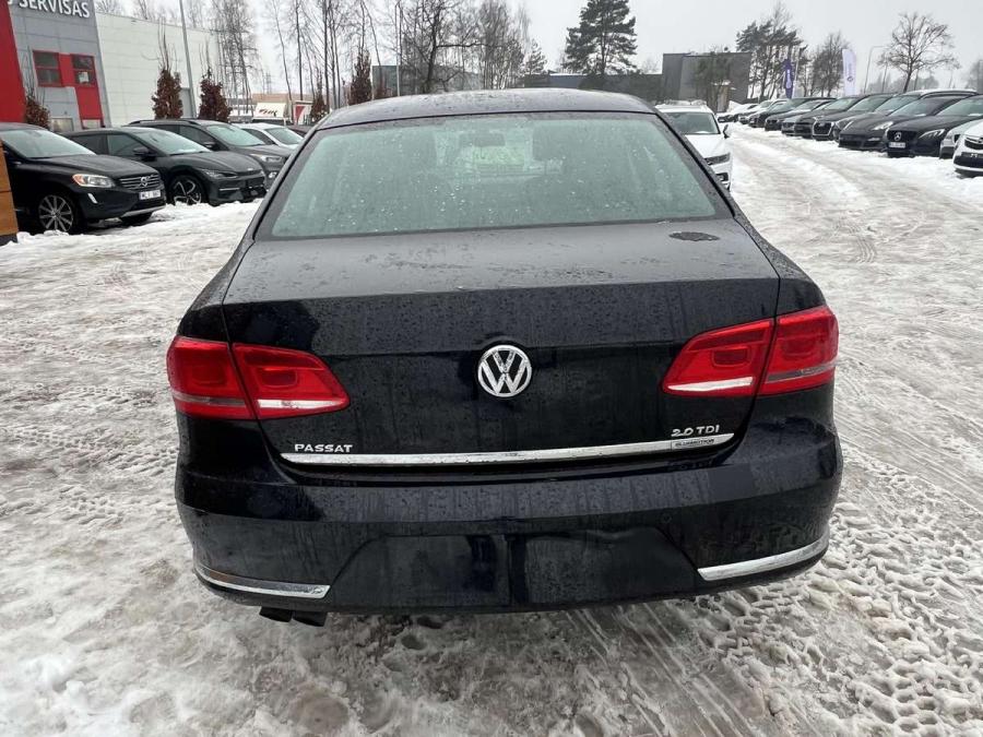 Melns Volkswagen Passat 2010 Kauņa, ar dzinēja tilpumu 2.00 L un nobraukumu 312 tūkst. km par 5500 €, foto 5 vietnē AUTOMOTO.COM.LV