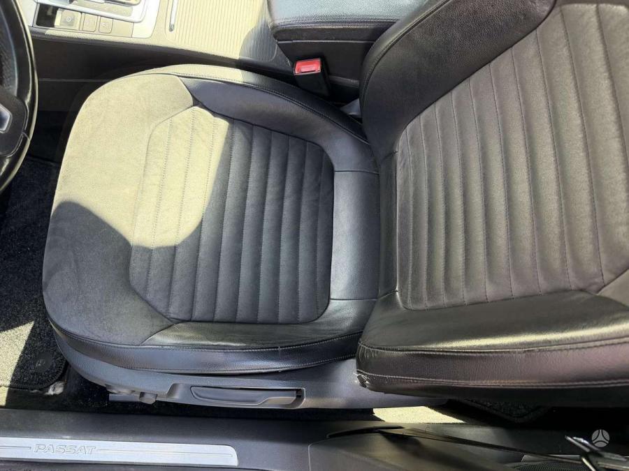 Melns Volkswagen Passat 2010 Kauņa, ar dzinēja tilpumu 2.00 L un nobraukumu 312 tūkst. km par 4150 €, foto 13 vietnē AUTOMOTO.COM.LV