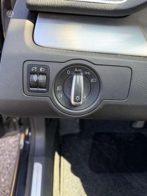 Melns Volkswagen Passat 2010 Kauņa, ar dzinēja tilpumu 2.00 L un nobraukumu 312 tūkst. km par 4150 €, foto 14 vietnē AUTOMOTO.COM.LV