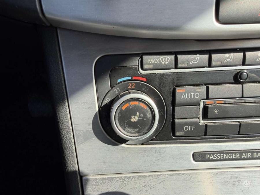 Melns Volkswagen Passat 2010 Kauņa, ar dzinēja tilpumu 2.00 L un nobraukumu 312 tūkst. km par 4150 €, foto 21 vietnē AUTOMOTO.COM.LV