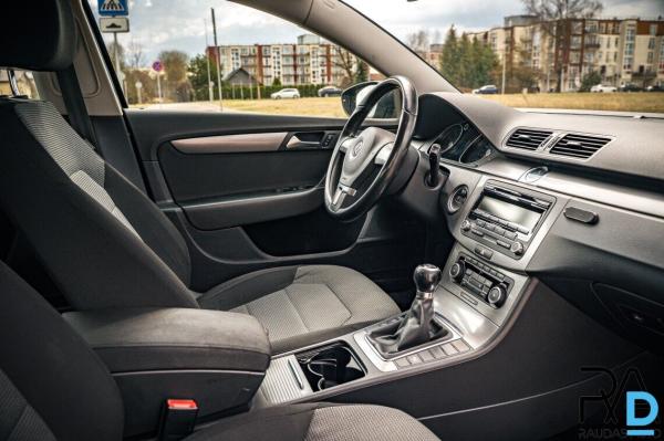 Melns Volkswagen Passat 2011 Rīga, ar dzinēja tilpumu 1.80 L un nobraukumu 156 tūkst. km par 2990 €, foto 5 vietnē AUTOMOTO.COM.LV