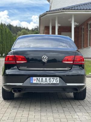Black Volkswagen Passat 2011 in Vilnius, with an engine capacity of 1.80 L and mileage of 229 thousand km for 5700 €, photo 20 on AUTOMOTO.COM.LV