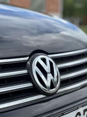 Melns Volkswagen Passat 2011 Nemenčinė, ar dzinēja tilpumu 1.80 L un nobraukumu 229 tūkst. km par 4990 €, foto 6 vietnē AUTOMOTO.COM.LV