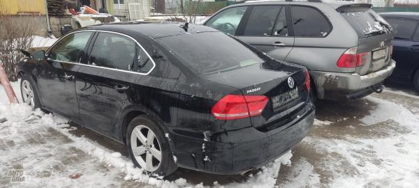 Black Volkswagen Passat 2012 in Kaisiadorys, with an engine capacity of 2.50 L and mileage of 180 thousand km for 2500 €, photo 2 on AUTOMOTO.COM.LV