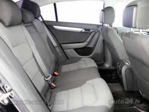 Black Volkswagen Passat 2012 in Tallinn, with an engine capacity of 1.80 L and mileage of 148 thousand km for 4499 €, photo 8 on AUTOMOTO.COM.LV