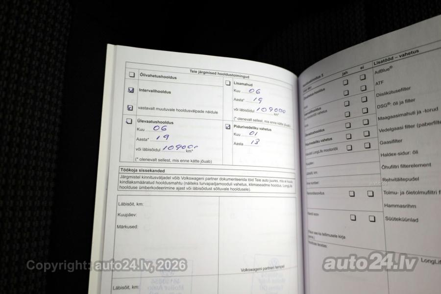 Black Volkswagen Passat 2012 in Tallinn, with an engine capacity of 1.80 L and mileage of 148 thousand km for 4499 €, photo 10 on AUTOMOTO.COM.LV