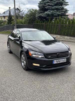 Black Volkswagen Passat 2012 in Vilnius, with an engine capacity of 2.50 L and mileage of 199 thousand km for 5699 €, photo  on AUTOMOTO.COM.LV