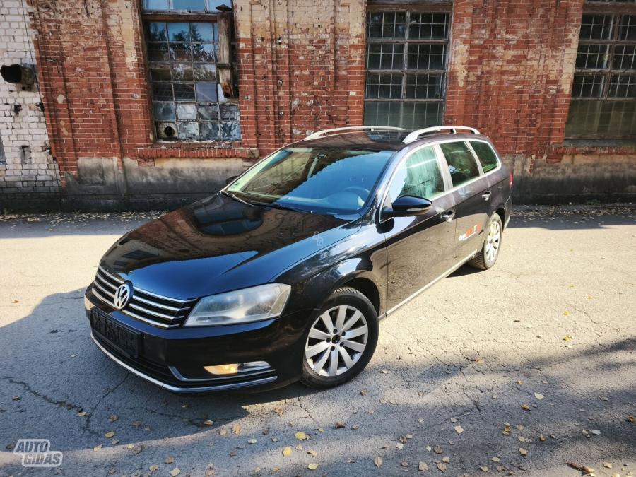 Melns Volkswagen Passat 2012 Kauņa, ar dzinēja tilpumu 2.00 L un nobraukumu 183 tūkst. km par 4150 €, foto 1 vietnē AUTOMOTO.COM.LV