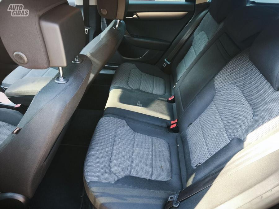 Melns Volkswagen Passat 2012 Kauņa, ar dzinēja tilpumu 2.00 L un nobraukumu 183 tūkst. km par 4150 €, foto 11 vietnē AUTOMOTO.COM.LV