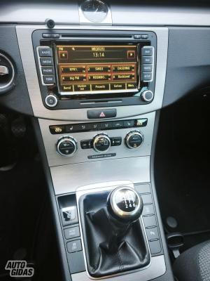 Melns Volkswagen Passat 2012 Kauņa, ar dzinēja tilpumu 2.00 L un nobraukumu 183 tūkst. km par 4150 €, foto 12 vietnē AUTOMOTO.COM.LV