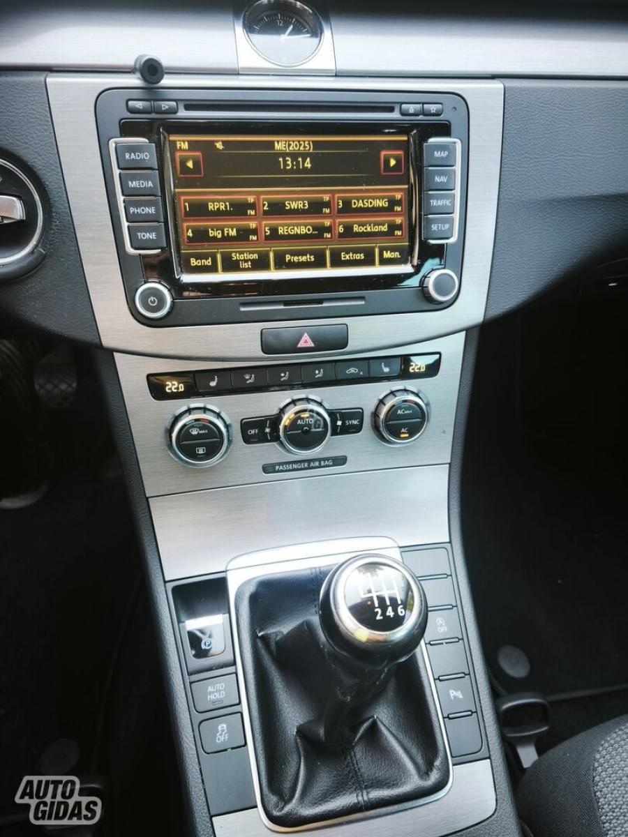 Melns Volkswagen Passat 2012 Kauņa, ar dzinēja tilpumu 2.00 L un nobraukumu 183 tūkst. km par 4150 €, foto 12 vietnē AUTOMOTO.COM.LV