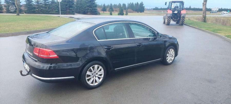 Melns Volkswagen Passat 2013 Kauņa, ar dzinēja tilpumu 1.97 L un nobraukumu 380 tūkst. km par 5700 €, foto 5 vietnē AUTOMOTO.COM.LV