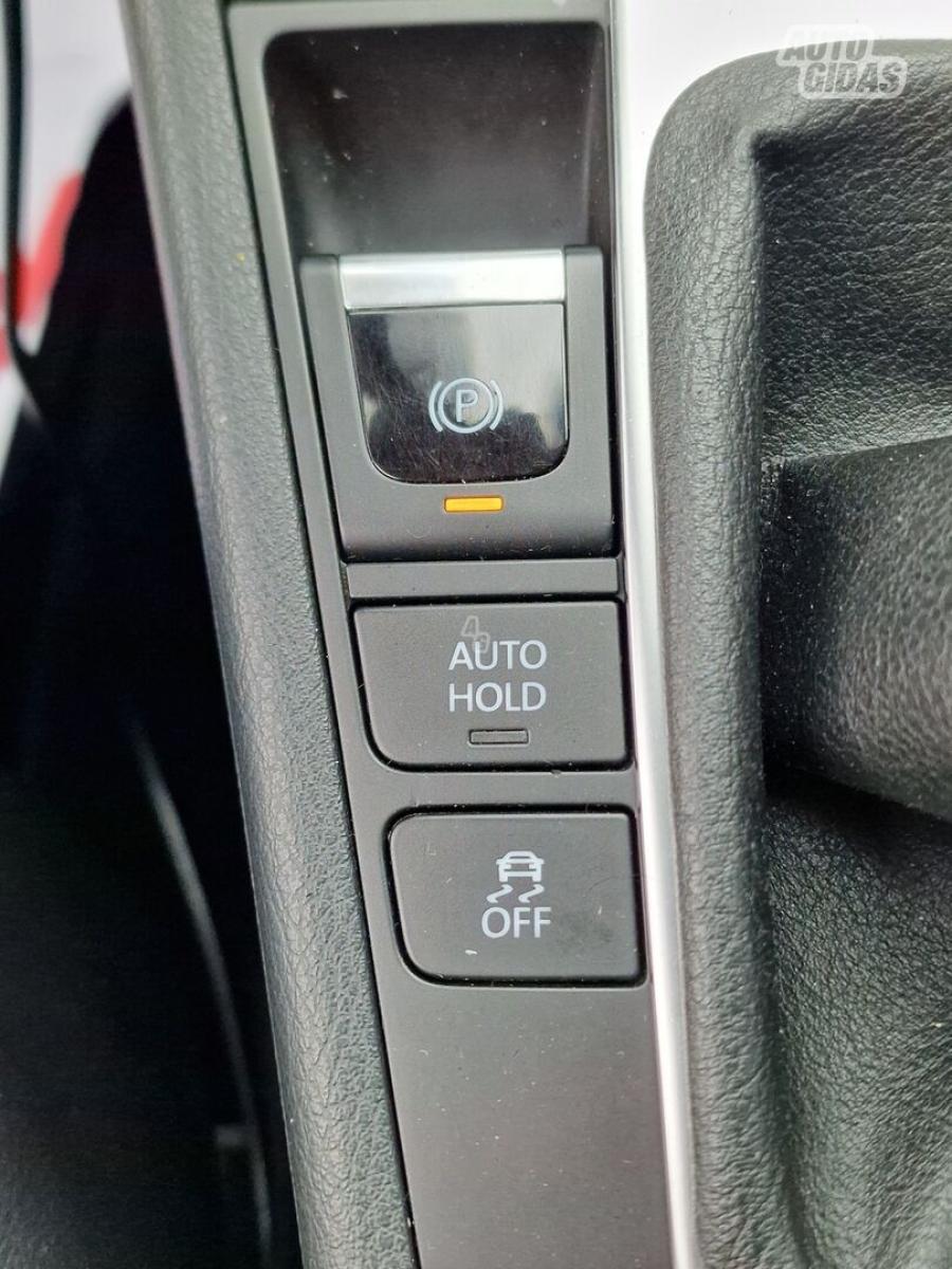 Black Volkswagen Passat 2013 in Vilnius, with an engine capacity of 1.60 L and mileage of 230 thousand km for 6399 €, photo 19 on AUTOMOTO.COM.LV