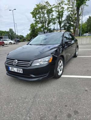 Melns Volkswagen Passat 2013 Viļņa, ar dzinēja tilpumu 2.50 L un nobraukumu 412 tūkst. km par 3900 €, foto  vietnē AUTOMOTO.COM.LV