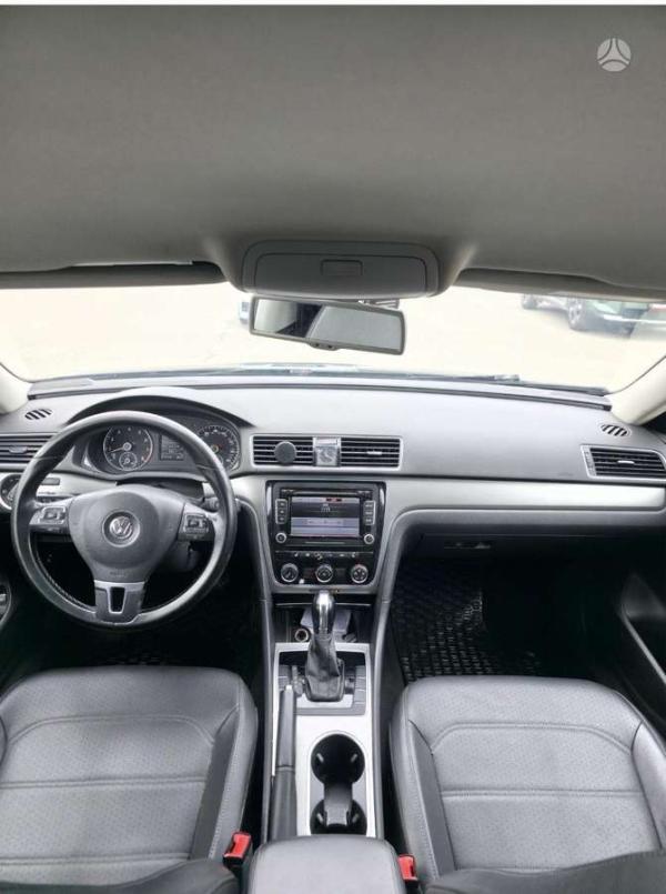 Melns Volkswagen Passat 2013 Viļņa, ar dzinēja tilpumu 2.50 L un nobraukumu 412 tūkst. km par 3900 €, foto 9 vietnē AUTOMOTO.COM.LV