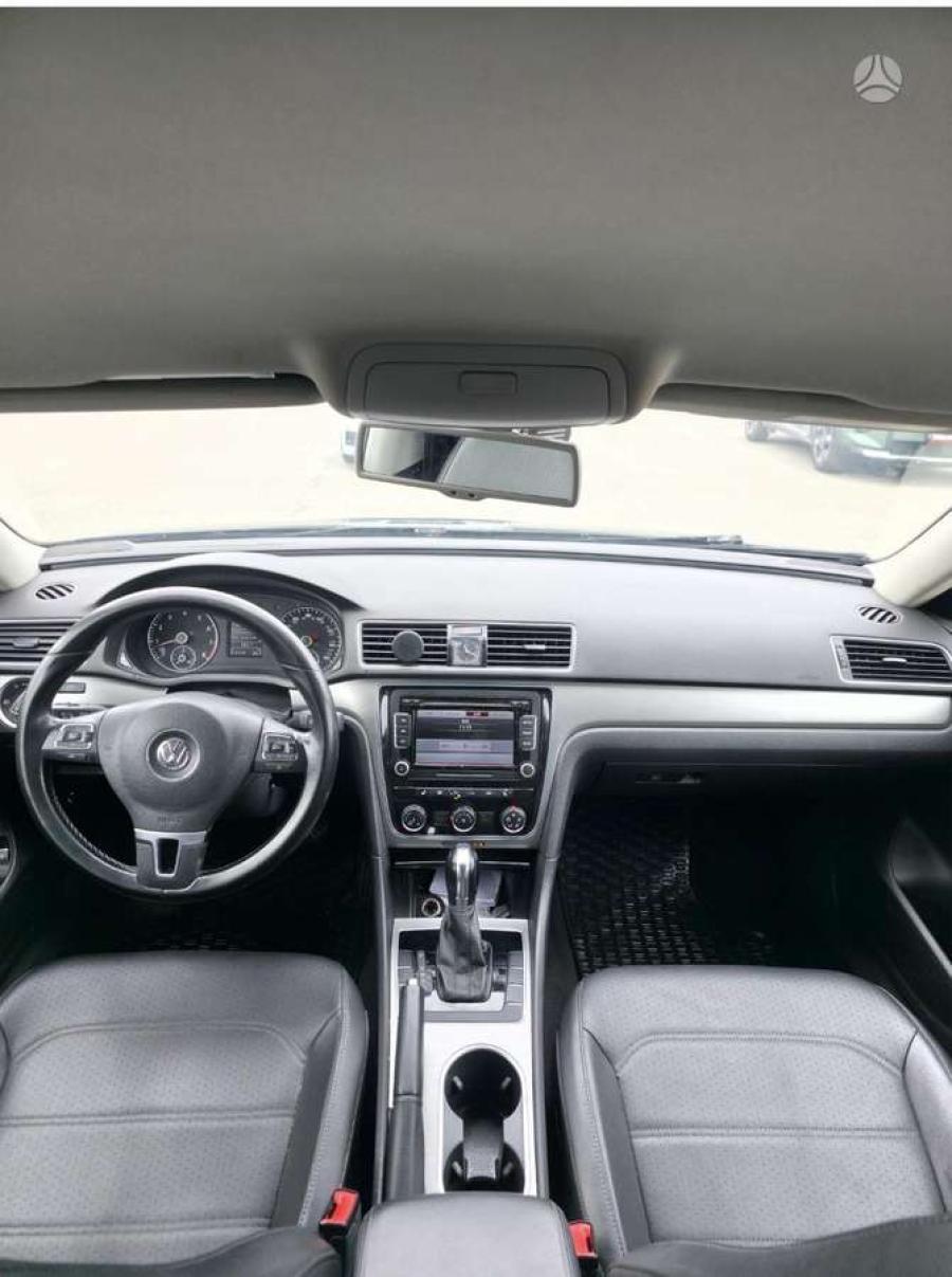 Melns Volkswagen Passat 2013 Viļņa, ar dzinēja tilpumu 2.50 L un nobraukumu 412 tūkst. km par 3900 €, foto 10 vietnē AUTOMOTO.COM.LV