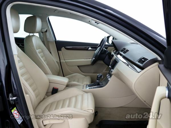 Black Volkswagen Passat 2013 in Tallinn, with an engine capacity of 2.00 L and mileage of 229 thousand km for 3199 €, photo 6 on AUTOMOTO.COM.LV