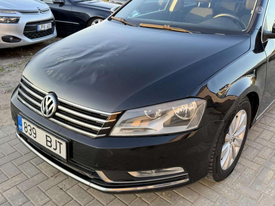 Melns Volkswagen Passat 2013 Viļņa, ar dzinēja tilpumu 1.39 L un nobraukumu 205 tūkst. km par 2450 €, foto 4 vietnē AUTOMOTO.COM.LV