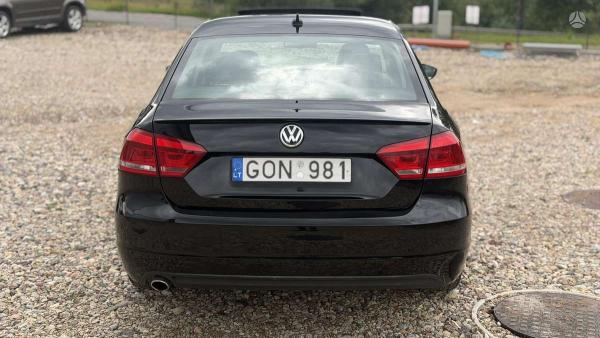 Melns Volkswagen Passat 2013 Viļņa, ar dzinēja tilpumu 1.97 L un nobraukumu 234 tūkst. km par 3800 €, foto 5 vietnē AUTOMOTO.COM.LV