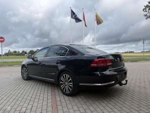 Black Volkswagen Passat 2013 in Raseiniai, with an engine capacity of 1.60 L and mileage of 268 thousand km for 4900 €, photo  on AUTOMOTO.COM.LV