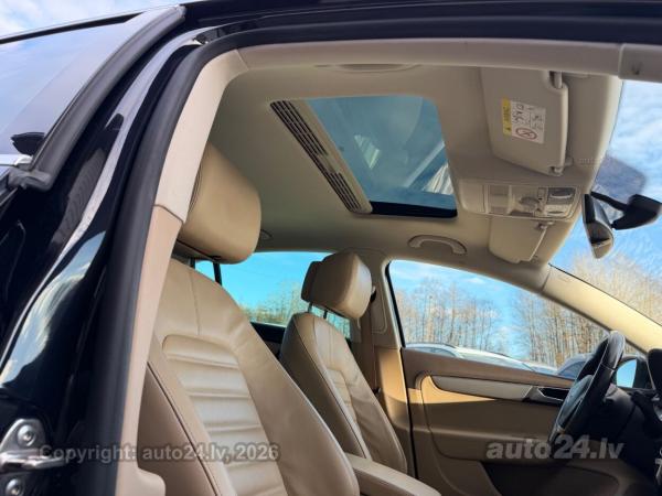 Black Volkswagen Passat 2014 in Voru, with an engine capacity of 1.40 L and mileage of 153 thousand km for 7590 €, photo 11 on AUTOMOTO.COM.LV