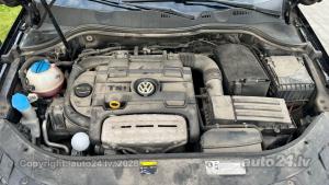 Black Volkswagen Passat 2014 in Tallinn, with an engine capacity of 1.40 L and mileage of 96 thousand km for 9999 €, photo 21 on AUTOMOTO.COM.LV