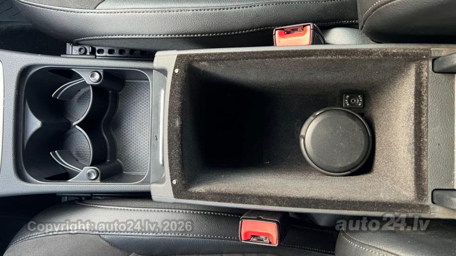 Black Volkswagen Passat 2014 in Tallinn, with an engine capacity of 1.40 L and mileage of 96 thousand km for 9999 €, photo 27 on AUTOMOTO.COM.LV