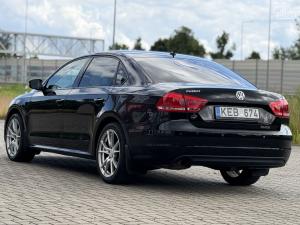 Melns Volkswagen Passat 2014 Kaišiadorys, ar dzinēja tilpumu 2.50 L un nobraukumu 191 tūkst. km par 4100 €, foto 7 vietnē AUTOMOTO.COM.LV