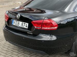 Melns Volkswagen Passat 2014 Kaišiadorys, ar dzinēja tilpumu 2.50 L un nobraukumu 191 tūkst. km par 4100 €, foto 10 vietnē AUTOMOTO.COM.LV