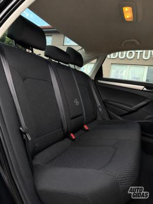 Melns Volkswagen Passat 2014 Kaišiadorys, ar dzinēja tilpumu 2.50 L un nobraukumu 191 tūkst. km par 4100 €, foto 24 vietnē AUTOMOTO.COM.LV