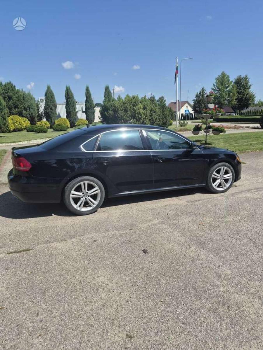 Melns Volkswagen Passat 2014 Kėdainiai, ar dzinēja tilpumu 1.80 L un nobraukumu 182 tūkst. km par 6290 €, foto 5 vietnē AUTOMOTO.COM.LV
