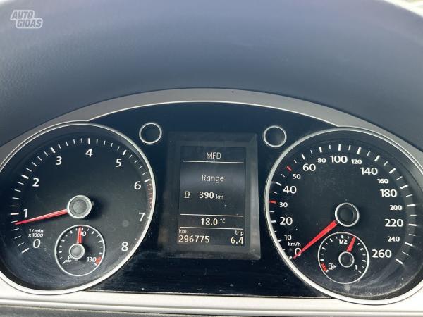 Black Volkswagen Passat 2014 in Vilnius, with an engine capacity of 1.40 L and mileage of 295 thousand km for 3700 €, photo 9 on AUTOMOTO.COM.LV