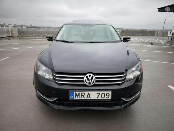 Melns Volkswagen Passat 2015 Viļņa, ar dzinēja tilpumu 1.80 L un nobraukumu 223 tūkst. km par 4950 €, foto 4 vietnē AUTOMOTO.COM.LV