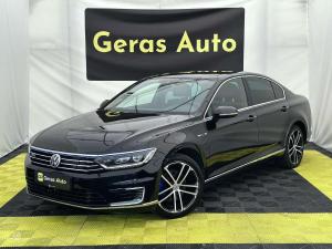 Melns Volkswagen Passat 2015 Viļņa, ar dzinēja tilpumu 1.40 L un nobraukumu 183 tūkst. km par 14250 €, foto  vietnē AUTOMOTO.COM.LV