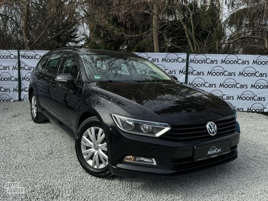 Black Volkswagen Passat 2015 in Vilnius, with an engine capacity of 1.60 L and mileage of 330 thousand km for 7000 €, photo 3 on AUTOMOTO.COM.LV