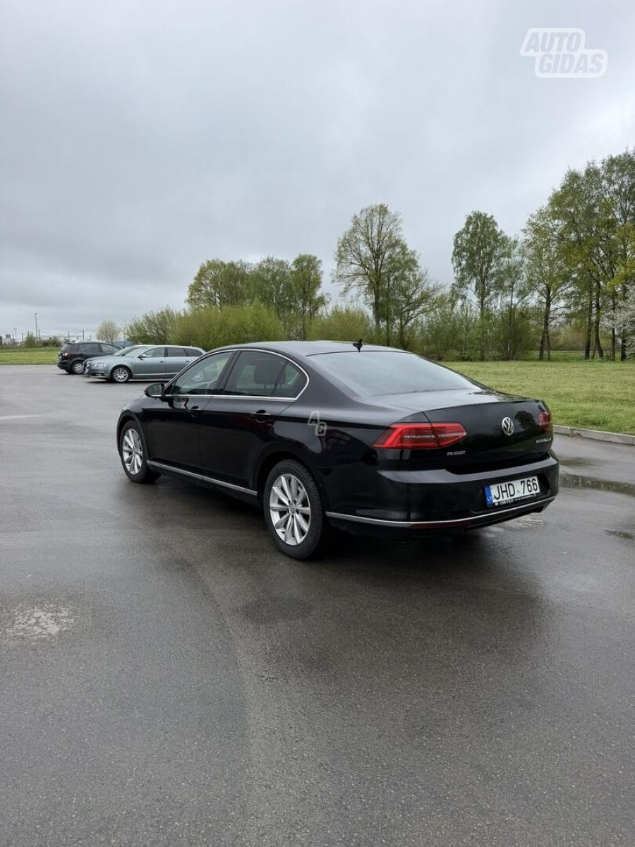 Melns Volkswagen Passat 2015 Kretinga, ar dzinēja tilpumu 2.00 L un nobraukumu 167 tūkst. km par 11200 €, foto 6 vietnē AUTOMOTO.COM.LV